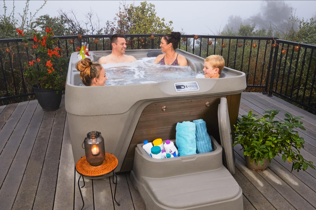 Azure® | FreeFlow™ Collection | Hot Tubs | Swim spas | Jacuzzis ...