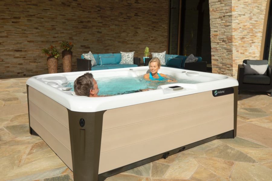 Triumph® | | Hot Tubs | Swim spas | Jacuzzis · AQUAPOOL SPAS